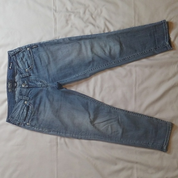 Silver Jeans | Pants & Jumpsuits | Silver Jean Co Aiko Mid Capri ...